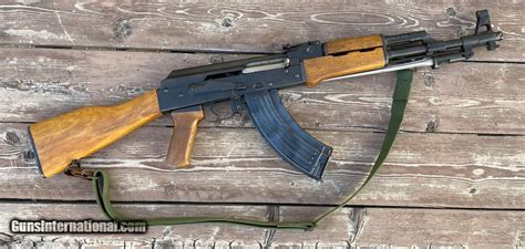 Poly Tech Aks 762