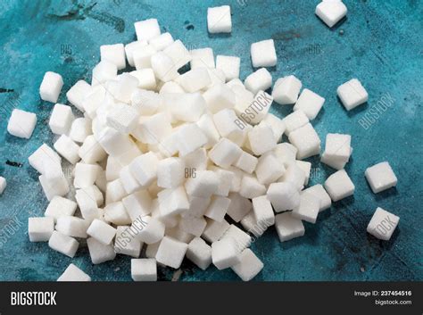 Why Are There No Sugar Cubes At Grady Naylor Blog