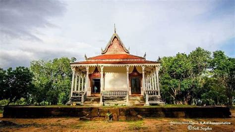 ក្រុមទេសចរខ្មែរ Khmer Tourist វត្តពោធិរុក្ខារាម ហៅ វត្តកំពង់ត្រឡាចលើ ភូមិកំពង់ត្រឡាចលើ