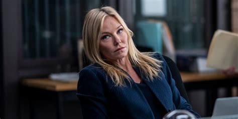 Law And Order Svu Lines Up New Return For Kelli Giddish After Exit