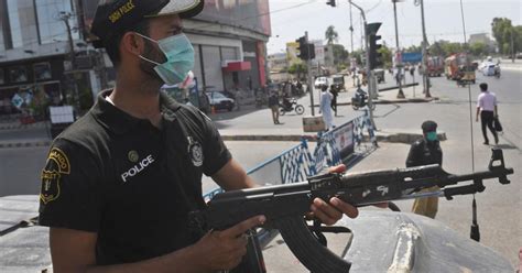 کراچی پولیس اہلکار کی فلسطین جانے کی اجازت کے لیے خط Independent Urdu
