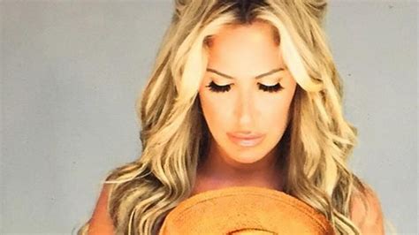 Kim Zolciak Goes Topless In Unedited Instagram Photo