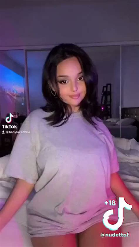 Hungrysexhub On Twitter Rt Kingtiktoka 👜طبیب