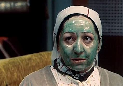 🎥 فیلم یک بوس کوچولو دانلود و تماشای آنلاین با بالاترین کیفیت فیلیمو