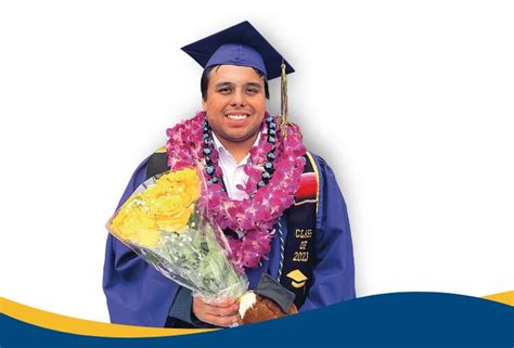 Check Out Alejandro Aceves Madriz Making Waves And Getting Shouts Out Ser Summit For Latin S