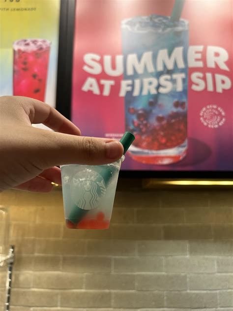 Mini Summer Refresher 3 R Starbucks