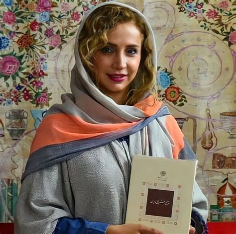 شبنم قلی خانی