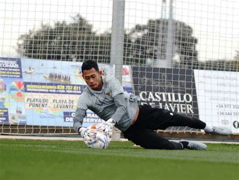Profil Erlangga Setyo Kiper Timnas Indonesia U23 Yang Punya Tinggi 196 Cm Bakal Geser Ernando