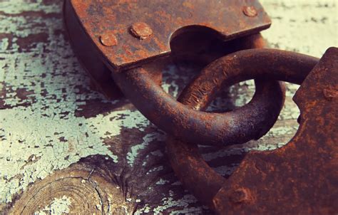 Обои Metal Rust Padlock на телефон и рабочий стол раздел макро разрешение 3849x2557 скачать