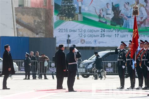 ФОТО Цагдаагийн албаны тухай хуулийн эх бичвэрийг хүндэтгэлийн танхимд