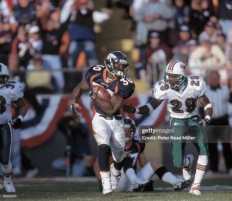 Afc Playoffs Denver Broncos Terrell Davis In Action Rushing Vs