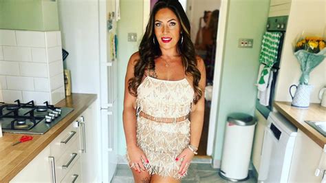 My Mum Your Dad Cast Revealed As Stars Pose In Sexy Snaps The Irish Sun