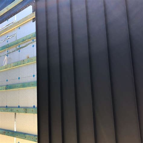 Ovensandkingbuilders First Lysaght Enseam Cladding Goes Up On