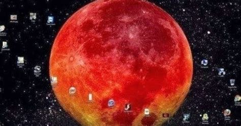 요즘 유행하는 바탕화면 우주를 내 컴퓨터 속에