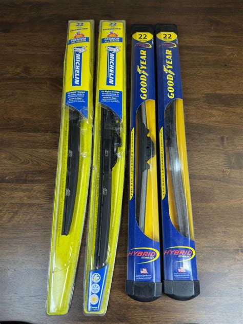 Four All Season Wiper Blade 22 Inch