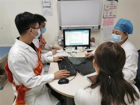 践行∣青春五月学史力行 我院骨伤科“青年文明号”在您身边 医院新闻 新闻中心 河南中医药大学第一附属医院