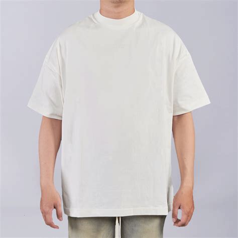 Essentials Fw23 Small Logo Tee Cloud Dancer Hm8store
