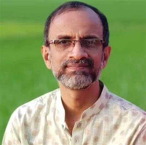 মাহবুব কবির মিলন স্যারকে রেল উপদেষ্টা করা হোক