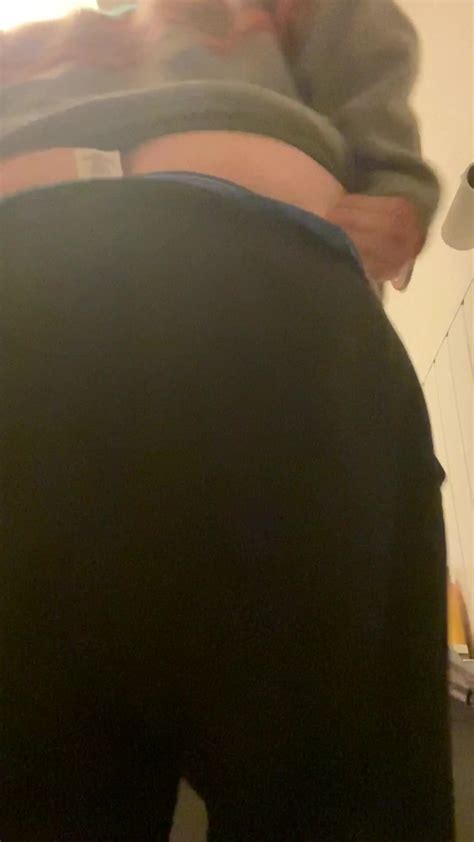 Filling My Pants With Sloppy Shit