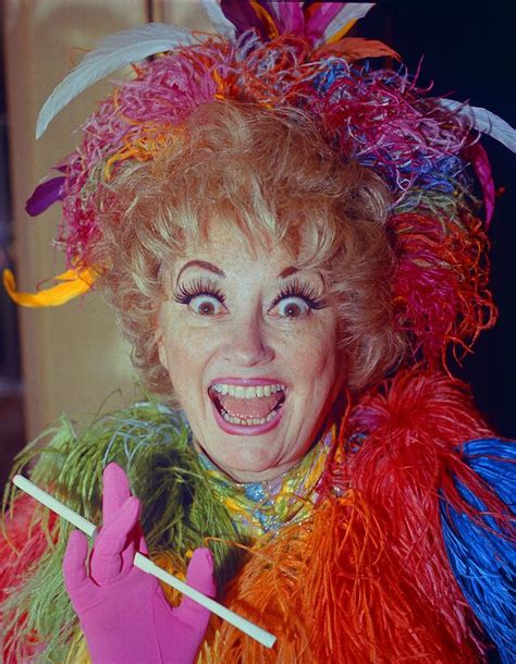 Phyllis Diller Complete Information Wiki Photos Videos