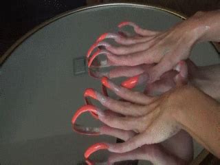 Mirror Tapping Gif Sex Com