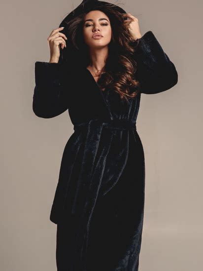 Шуба Gepur 24768 для жінок колір Чорний купити в Києві Україні в магазині Intertop ціна