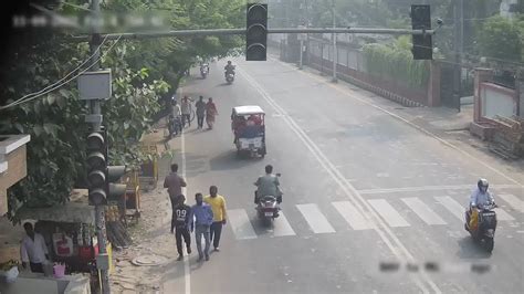 Video26 Object Detection Dataset By Helmetdetection