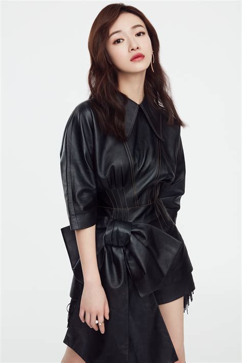吴谨言酷帅写真曝光 彰显率性潇洒之美凤凰网