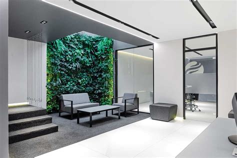 بازسازی واحد اداری نیاوران، اثر علیرضا شهلائی، محمدرضا نعمتی، حسین