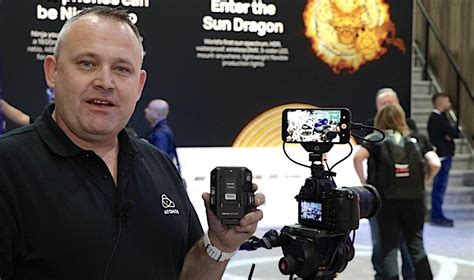 Jeromy Young Ceo Y Cofundador De Atomos «convierte Tu Iphone En Un