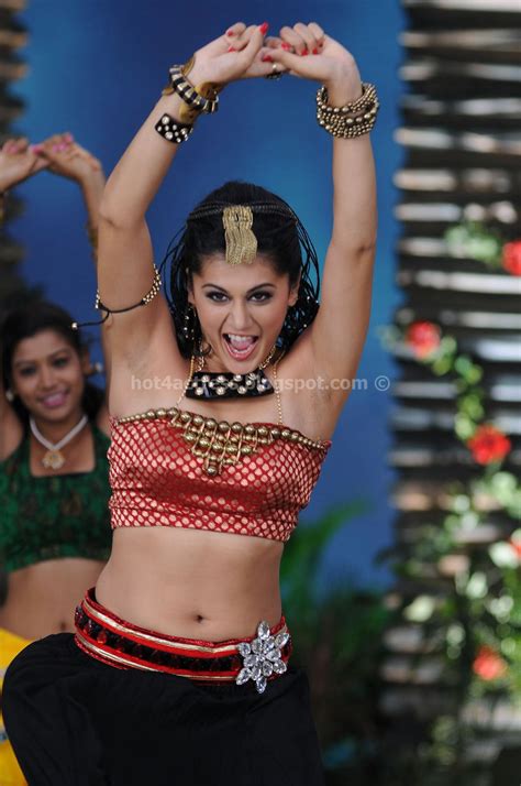 Tapasee Pannu Latest Hot Navel And Thigh Show Hot 4 Actress