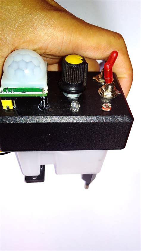 Membuat Sensor Gerak Dan Sensor Cahaya Dengan Biaya Murah Tanpa Mikrokontroler Belajar Elektro