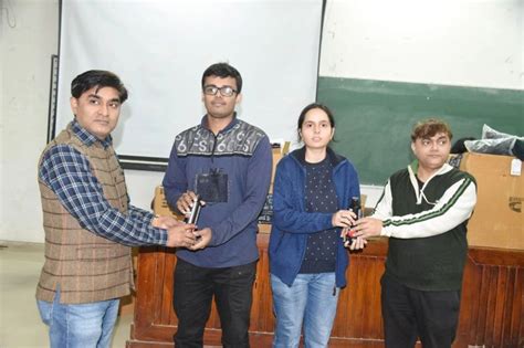 Avishkar2k24 Mnnitallahabad Automax Crackthecase Teamwork Abhilasha Bhatt