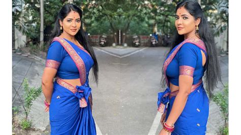Tamil Tv Serial Actress Reshma Pasupuleti Exposed Her Spicy Front View