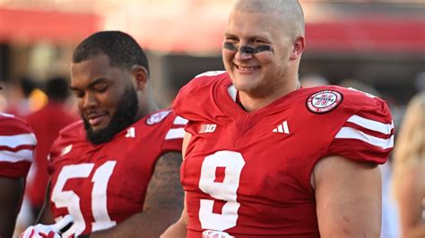 How Eagles Draft Pick Ty Robinson Balanced Football And Pre Med Nbc Sports Philadelphia