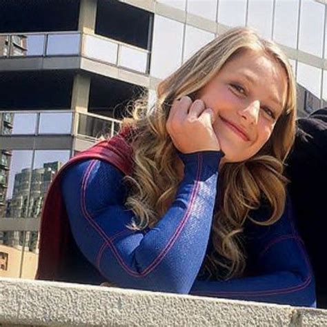 Melissa Benoist Kisses Chris Wood In Mexico Artofit