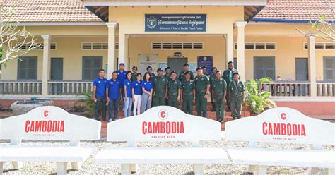 ២ លាន ដុល្លារ ពី ខ្មែរ ប៊ែ វើ រី ជី ស សម្រាប់ ឧបត្ថម្ភ បង់អង្គុយ ចំនួន