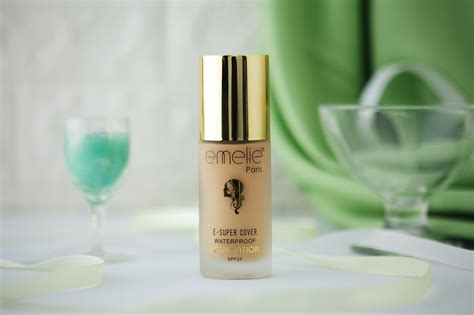 Emelie E Super Liquid Foundation Gb Cosmetics