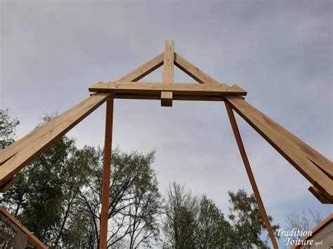 Charpente Châssis De Toit Et Couverture En Ardoises Naturelles