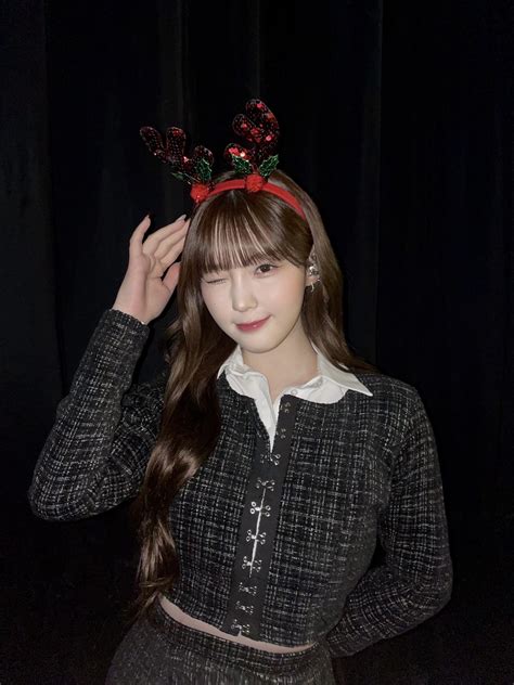 Kep1er On Twitter [catch The Moment📸] 이무진 전국투어 콘서트 별책부록 2일차 무대도 끝났어요 미리 받은 크리스마스 선물 같았던 채현이의