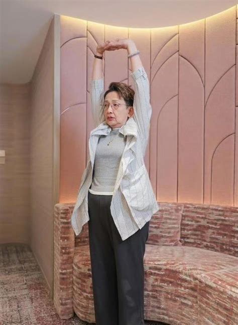 老戏骨曾怕体检错失健康，手术后大变样，儿子一句话让她泪崩