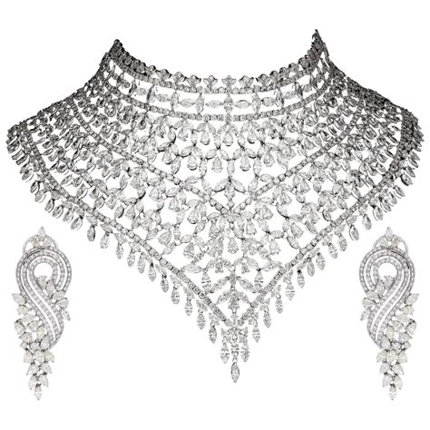 Natural Huge Diamond Necklace With 135 87 Cts Diamond And 18k Gold For Sale At 1stdibs Big