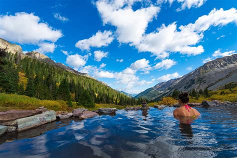 This Secret Hot Springs Offer The Best Views Of Nevadas Tallest