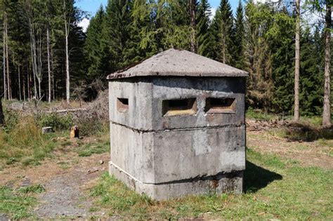 「ddr Grenze」の写真素材 1 507件の無料イラスト画像 Adobe Stock