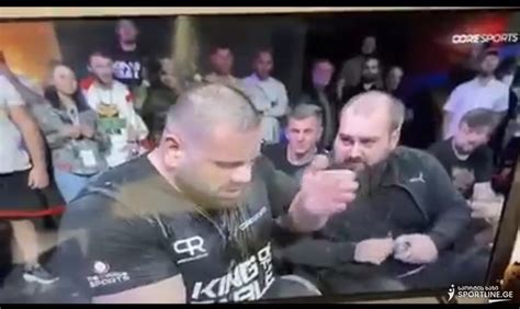 Video რა რეაქცია ჰქონდა საგინაშვილს როცა მწვრთნელმა წყალი შეასხა