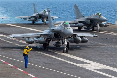 India Ditches Russian Jets For French Rafale In Defense Shift