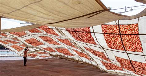 [solution] hide video and make a clickable play button icon on header all4wordpress