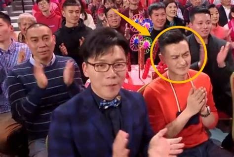 年度最真實觀眾學貓叫登央視元宵晚會他的表情說明一切 每日頭條