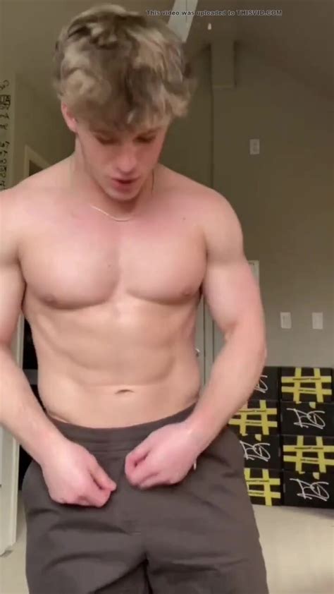 Cocky Alpha Muscle Teens Love To Show Off