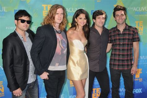 Selena Gomez Done With The Scene